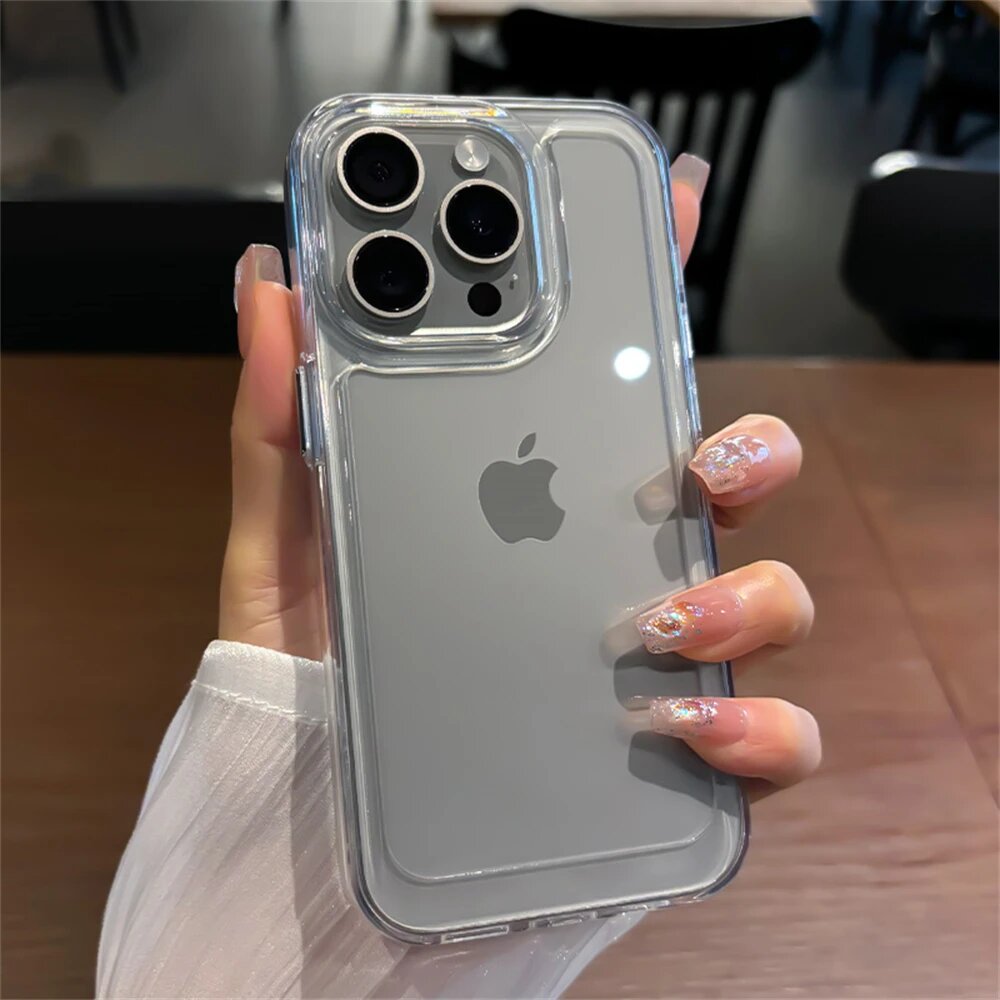 Прозрачный чехол для iPhone 16 Clear