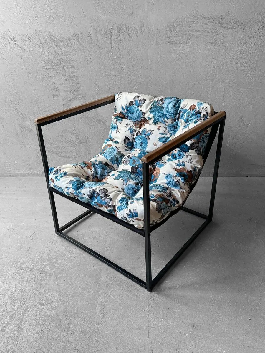 Кресло мягкое удобное для отдыха, уличное, на балкон, на веранду, в стиле лофт, минимализм, Лофтовик ++ велюр цветы