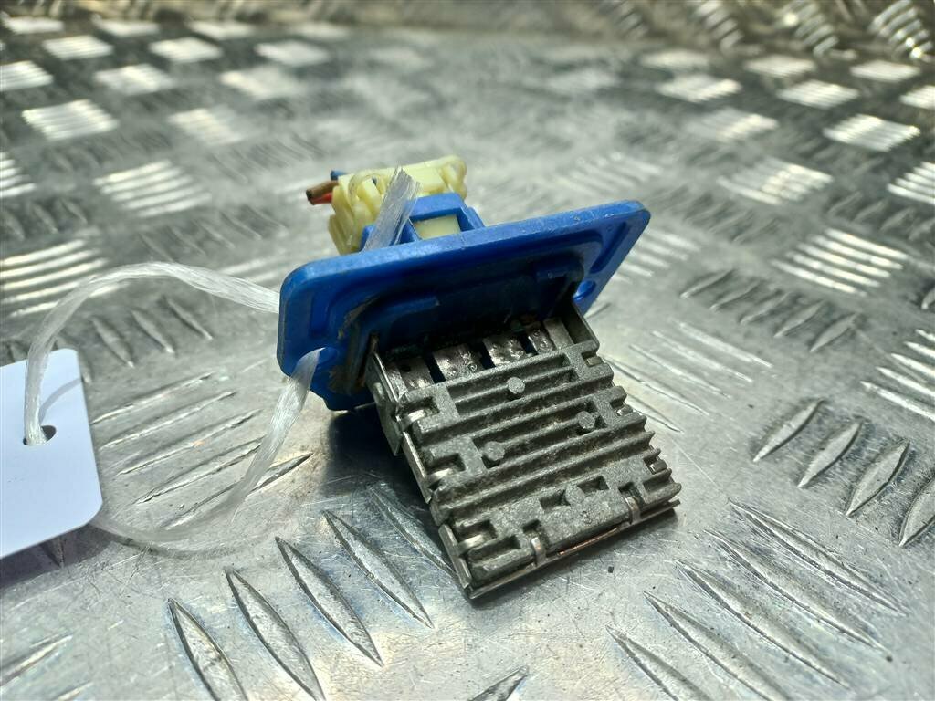 Резистор отопителя (Ежик) Б/У для Hyundai GETZ I (2002—2005) I рестайлинг (2005—2011) 970351C010