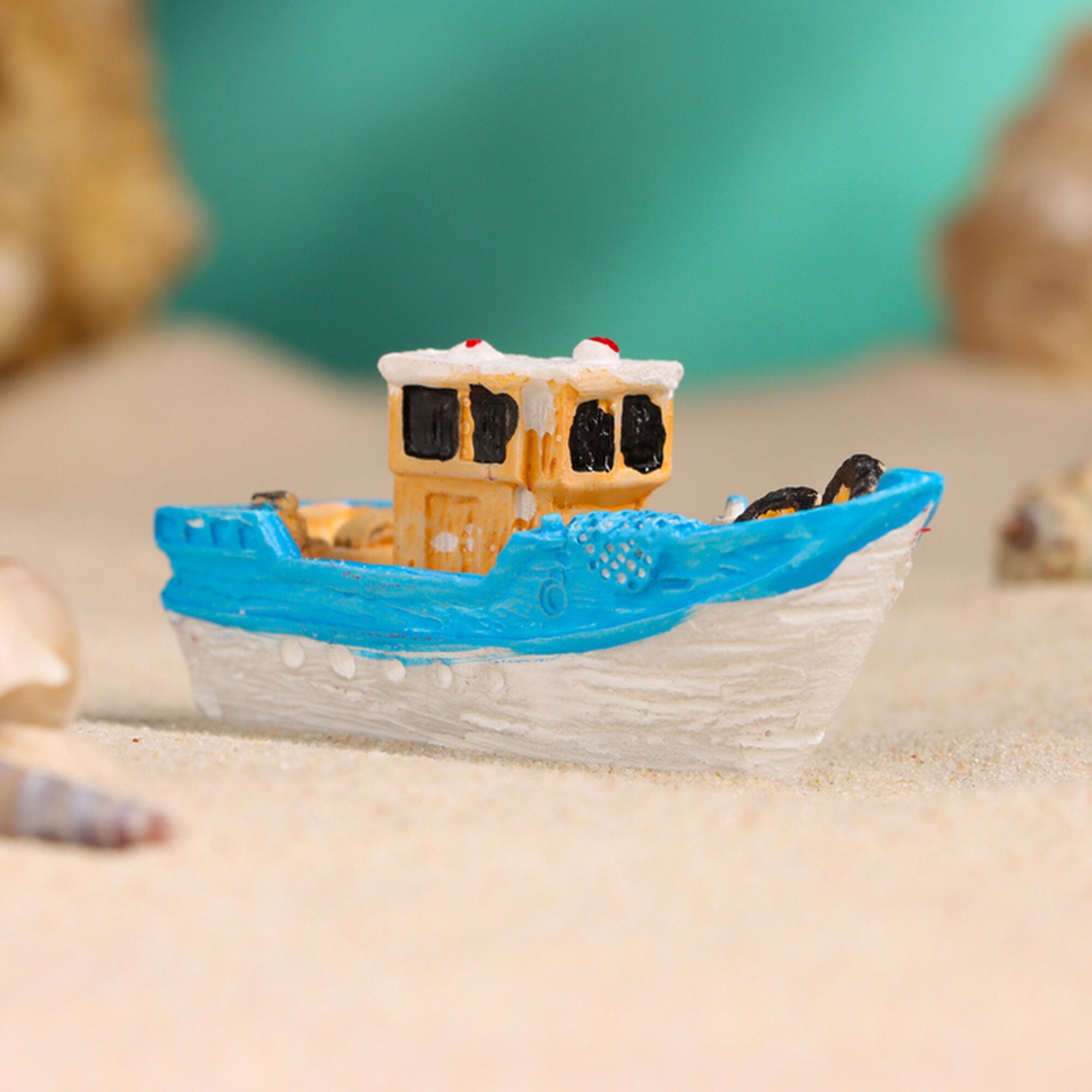 Сувенирная модель корабля «Рыбацкое судно. Волны», фигурка полистоун, 7 см, микс