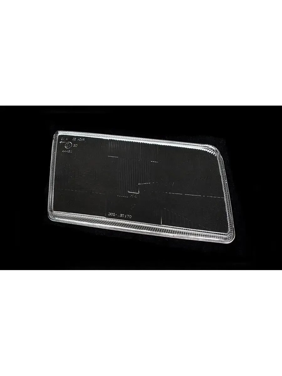 Стекло Фары правое Audi 100(C4)1990-1994