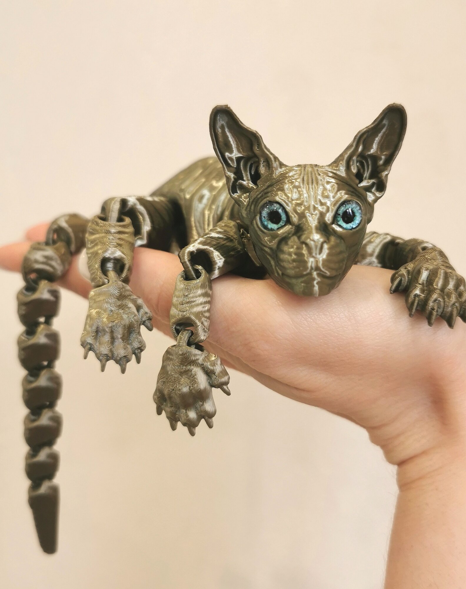 Подвижный котик сфинкс бронзовый шёлк с голубыми глазами, 24 см игрушка антистресс 3d пластик