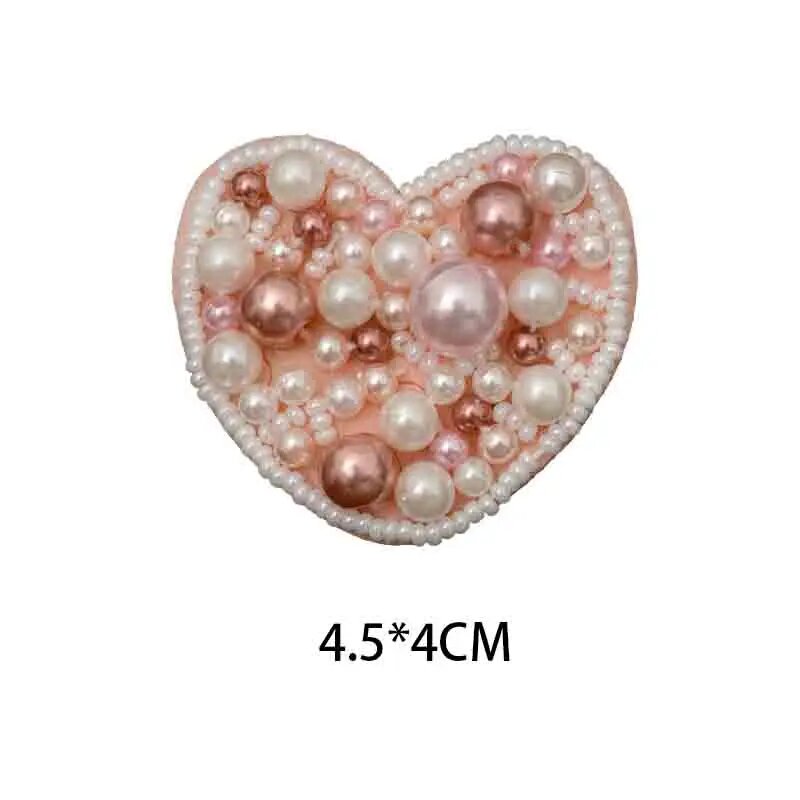 Нашивка на сердце из бисера, 4.5*4см, Цвет: Heart