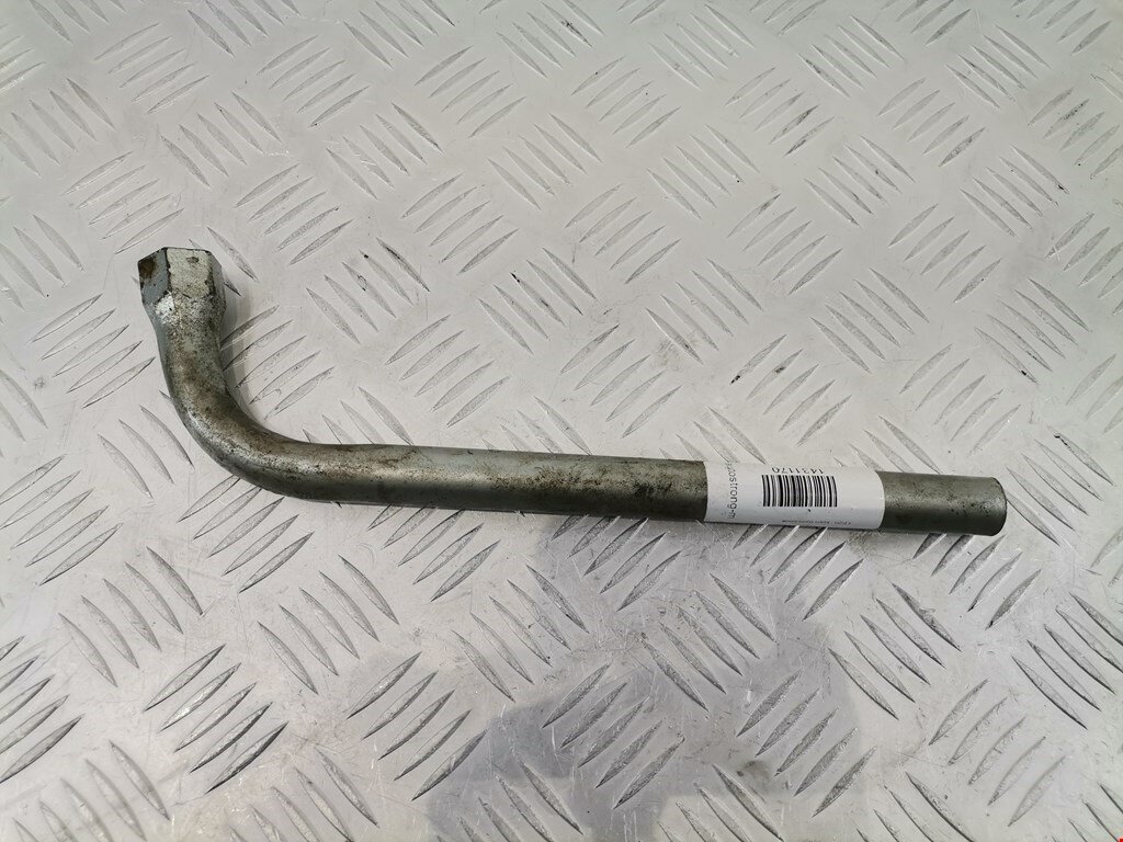 Ключ баллонный Audi A4 B5 4D0012219A арт. 1431170