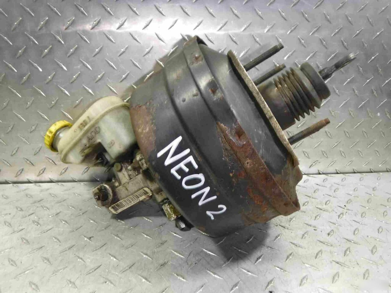 Усилитель тормозов вакуумный Chrysler Neon II (1999—2004) 05015157AA