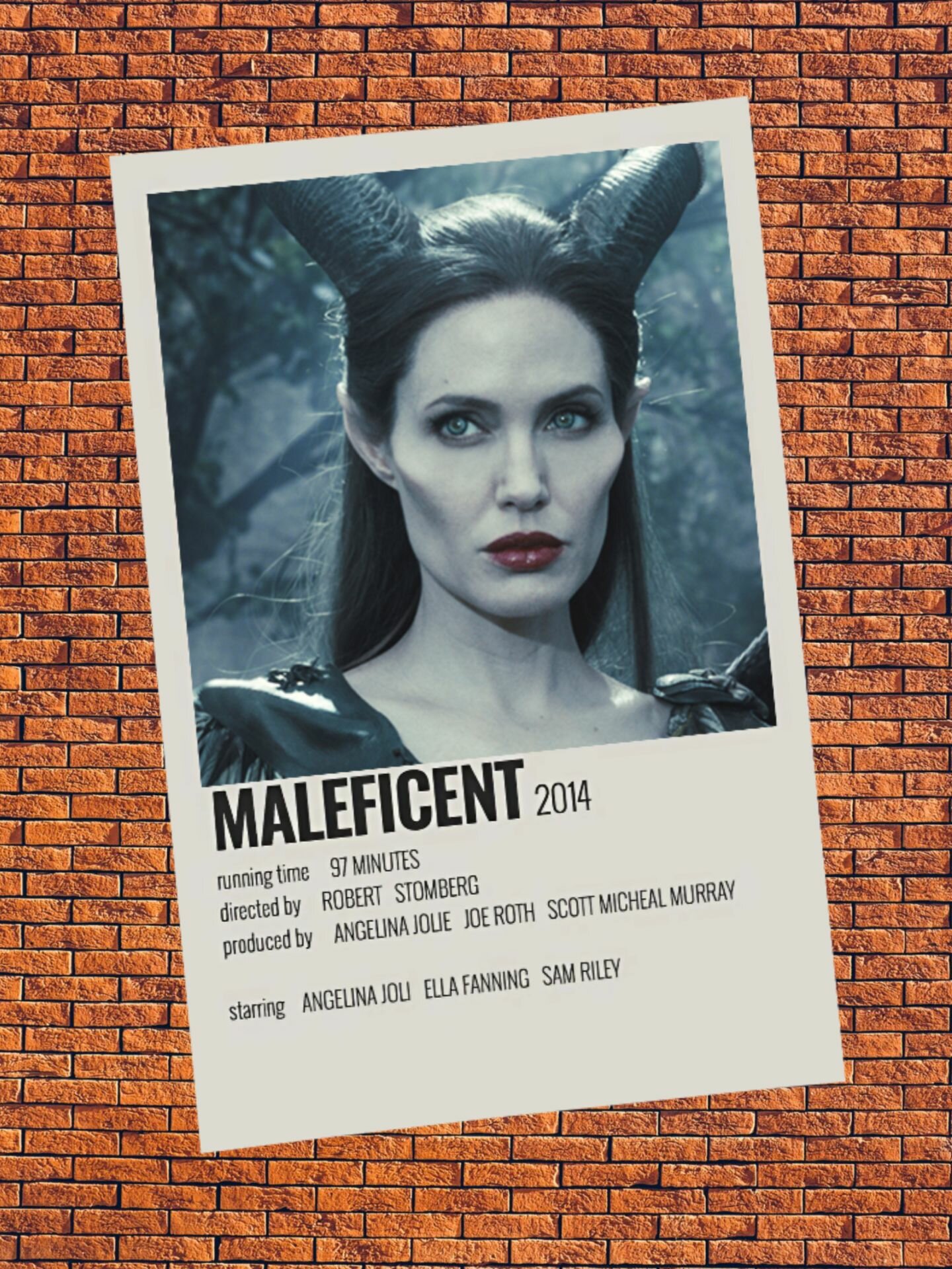 Постер "Малефисента" в стиле "полароид", формат А3, 297 х 420 мм, глянцевый