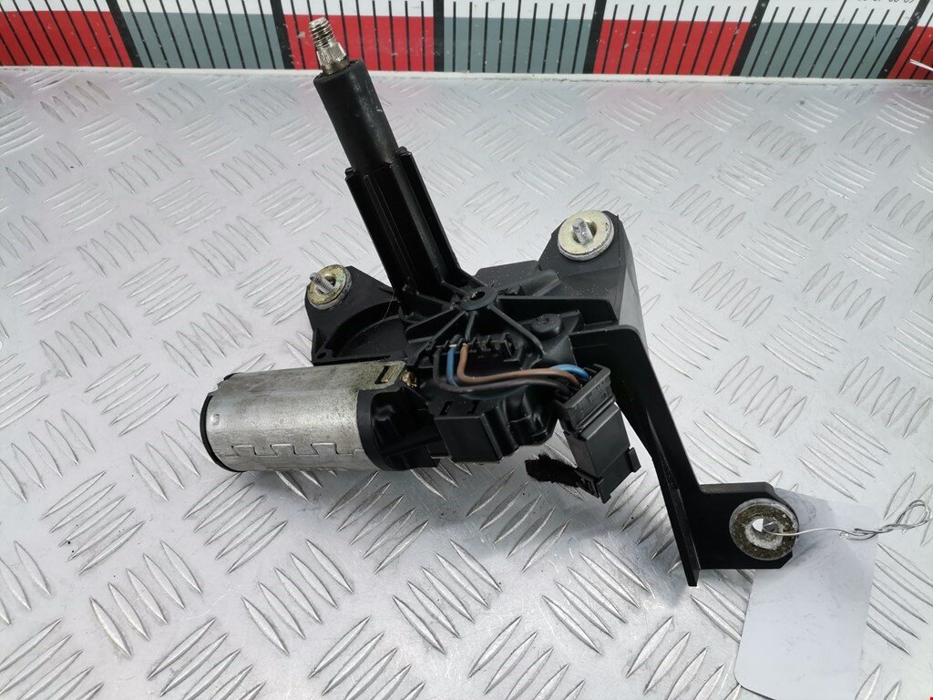 Моторчик стеклоочистителя задний Opel Astra G 90559440 арт. 1975856