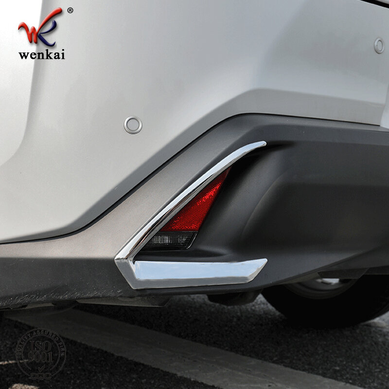 Декоративная хромированная накладка для задней противотуманной фары Lexus UX200/Ux250H/Ux260H, ABS, универсальная. арт. 34212