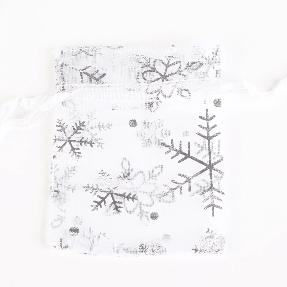 Органовый мешочек 7x9 см, белый с серебряным снежинками