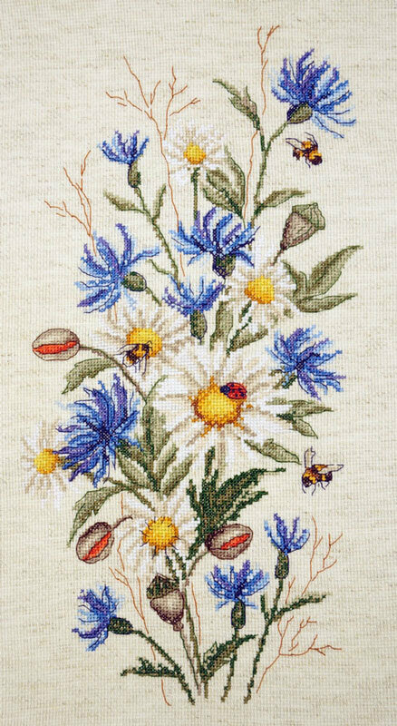 Набор для вышивания "Васильки и ромашки" 20х40см, 04.004.12