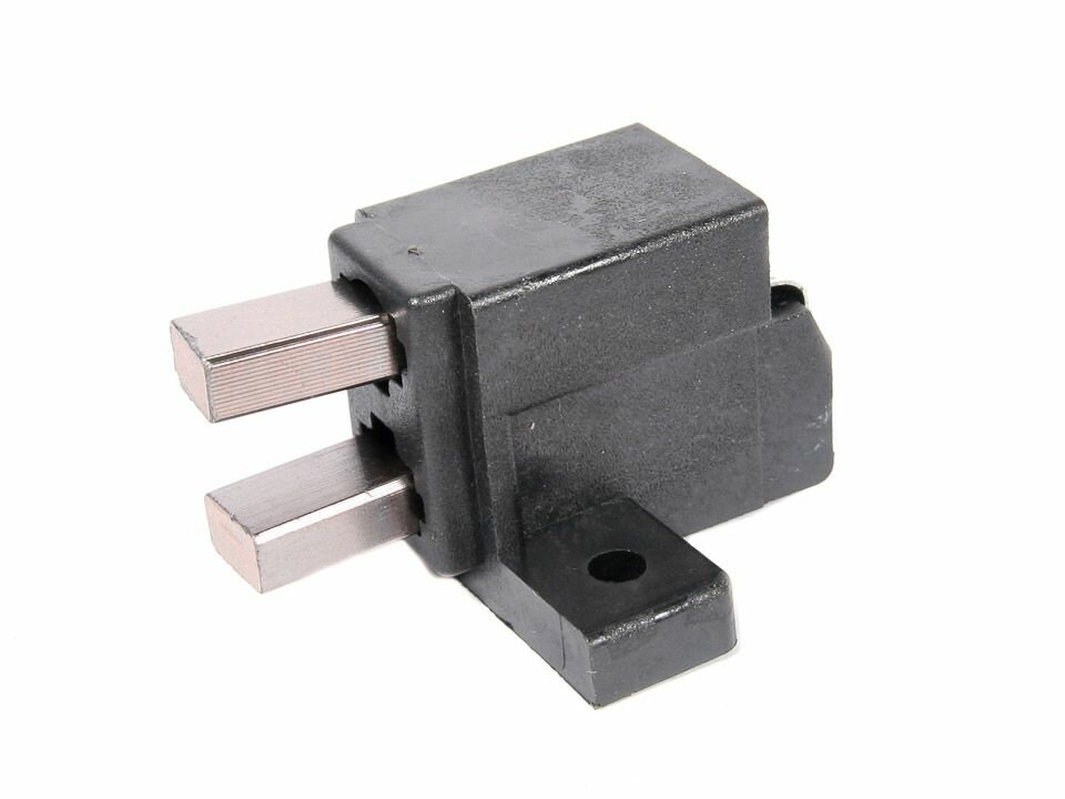 Щетки генератора 2101 03 06 в сборе меднографит ЭМИ Г222-10