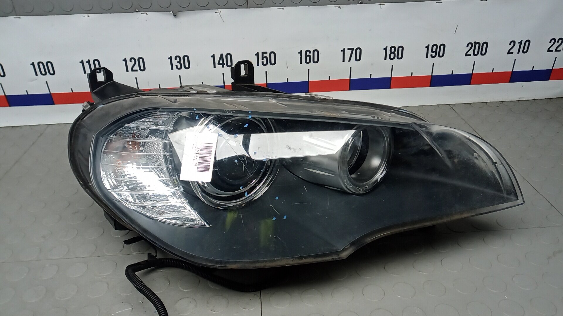 Фара правая BMW X5 E70, Номер 0607170323, 710815021004