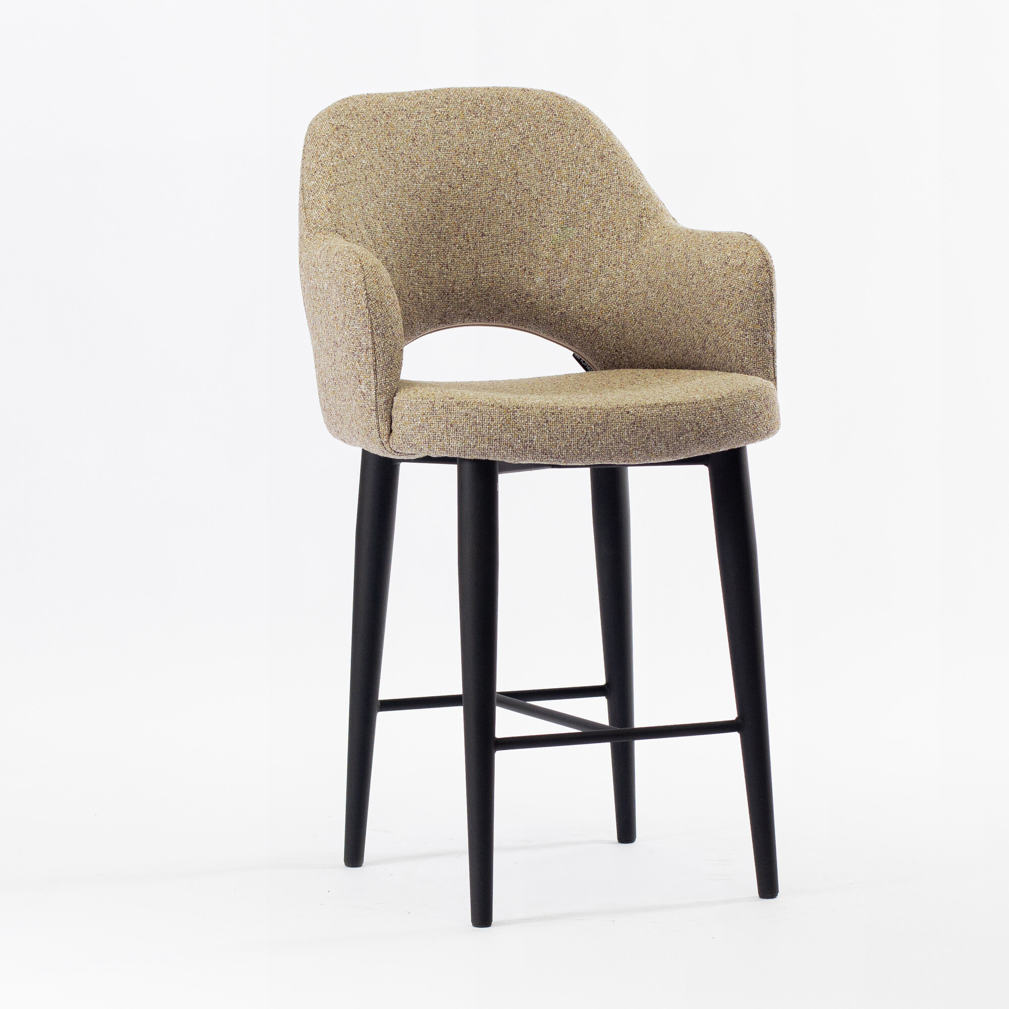 Стул полубарный Мартин бежево-коричневая ткань ножки черные для дома/для гостиной/для столовой/для кафе/кухонный стул/стул кухонный