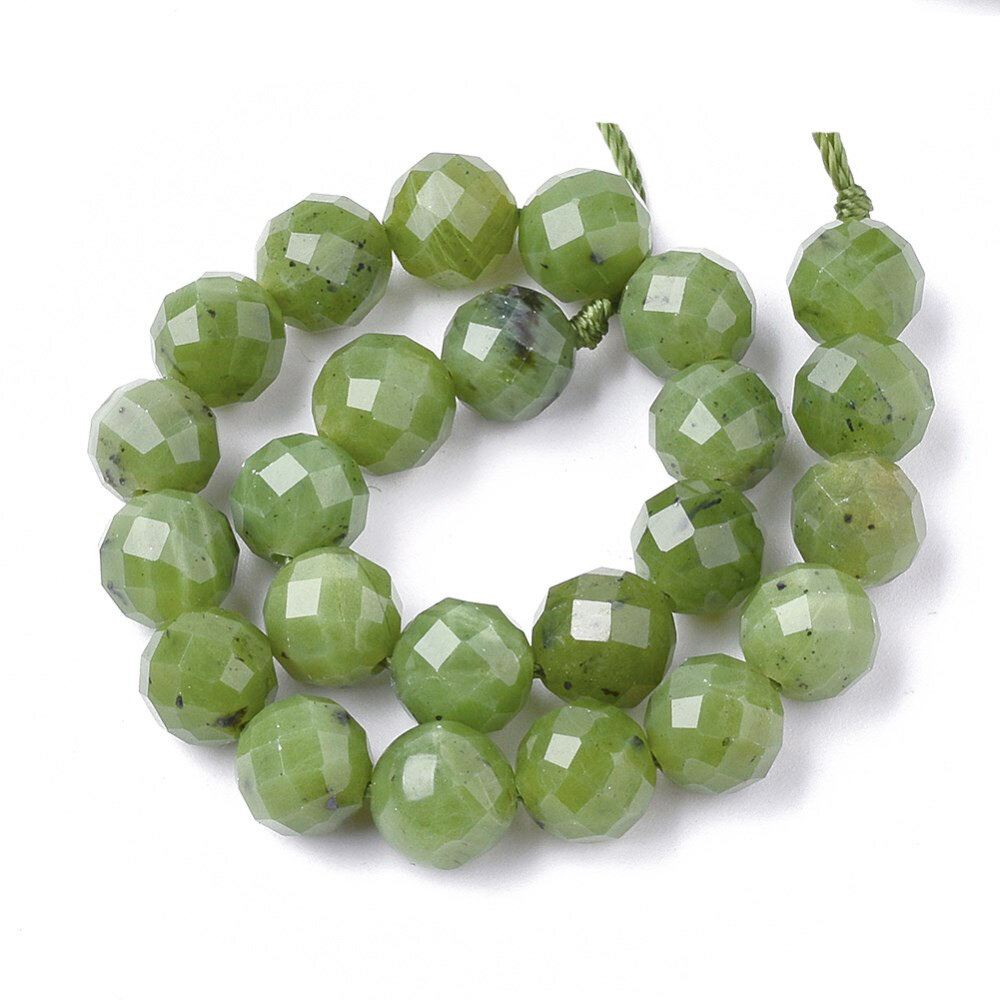 Бусины каменные, нефрит, канадский, граненый, 9.5-10.5мм, 18 шт, низка