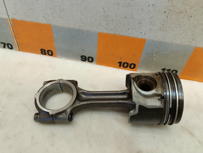 Б/У 2.5 CRDI D4CB, Киа Соренто 1 Поршень с шатуном Kia Sorento 2004 BL 339582 Hyundai-KIA арт. 234104A900, 235104a000