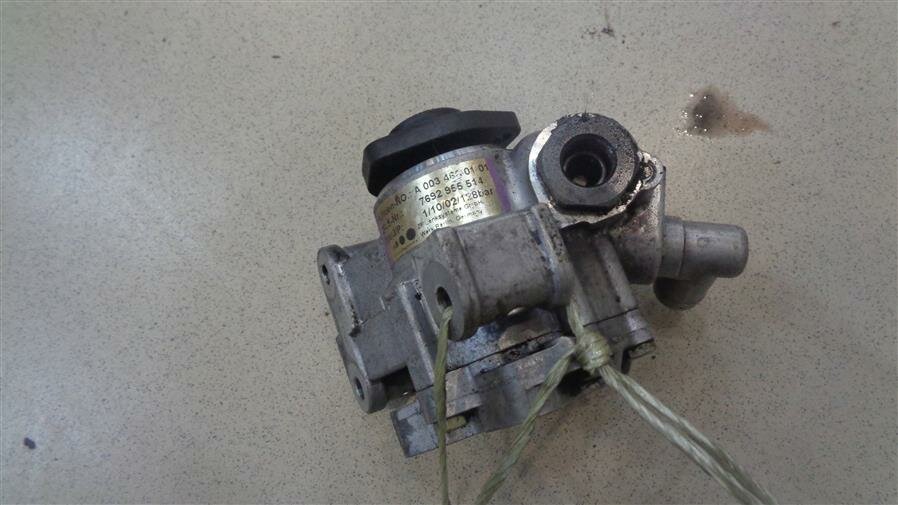 Насос гидроусилителя от Mercedes-Benz E-Сlass W211 2002-2009