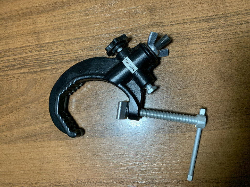 Световое оборудование Kupo C-05 - Струбцина для подвеса оборудования