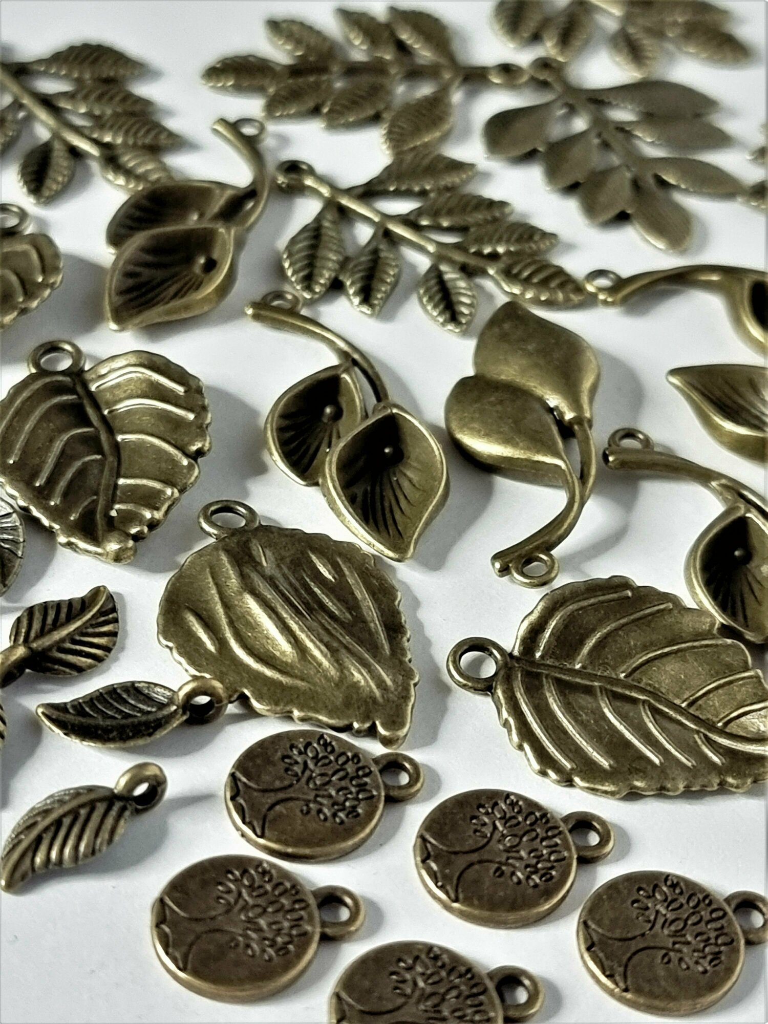 Металлические подвески: Бронзовые листья №2. 30шт.