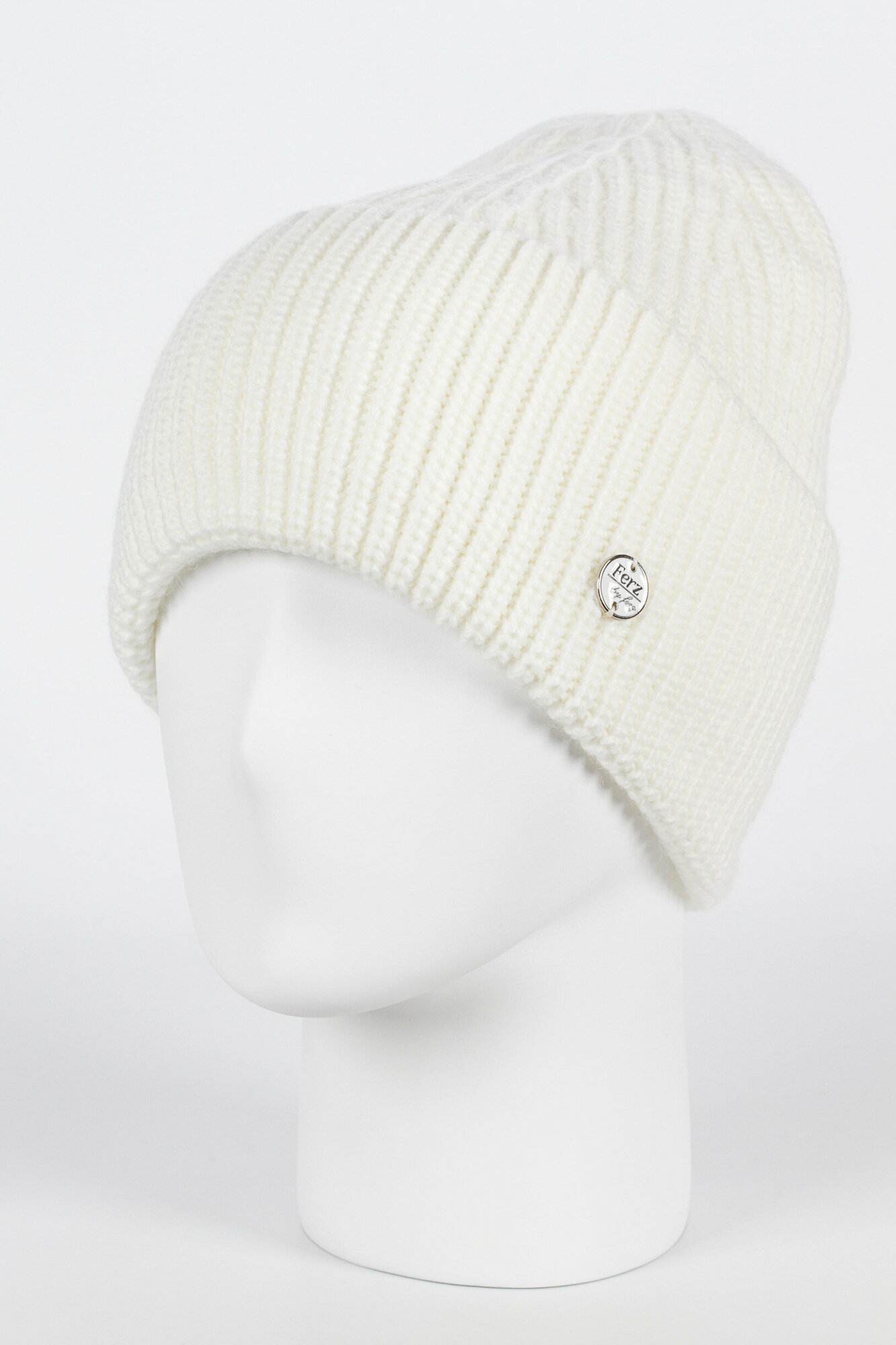 Шапка для женщин