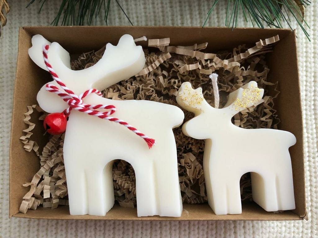 Набор новогодних интерьерных свечей из соевого воска "Семья Лосиков"/Подарок на Новый Год/Уют и тепло в вашем доме/Новогодняя коллекция/