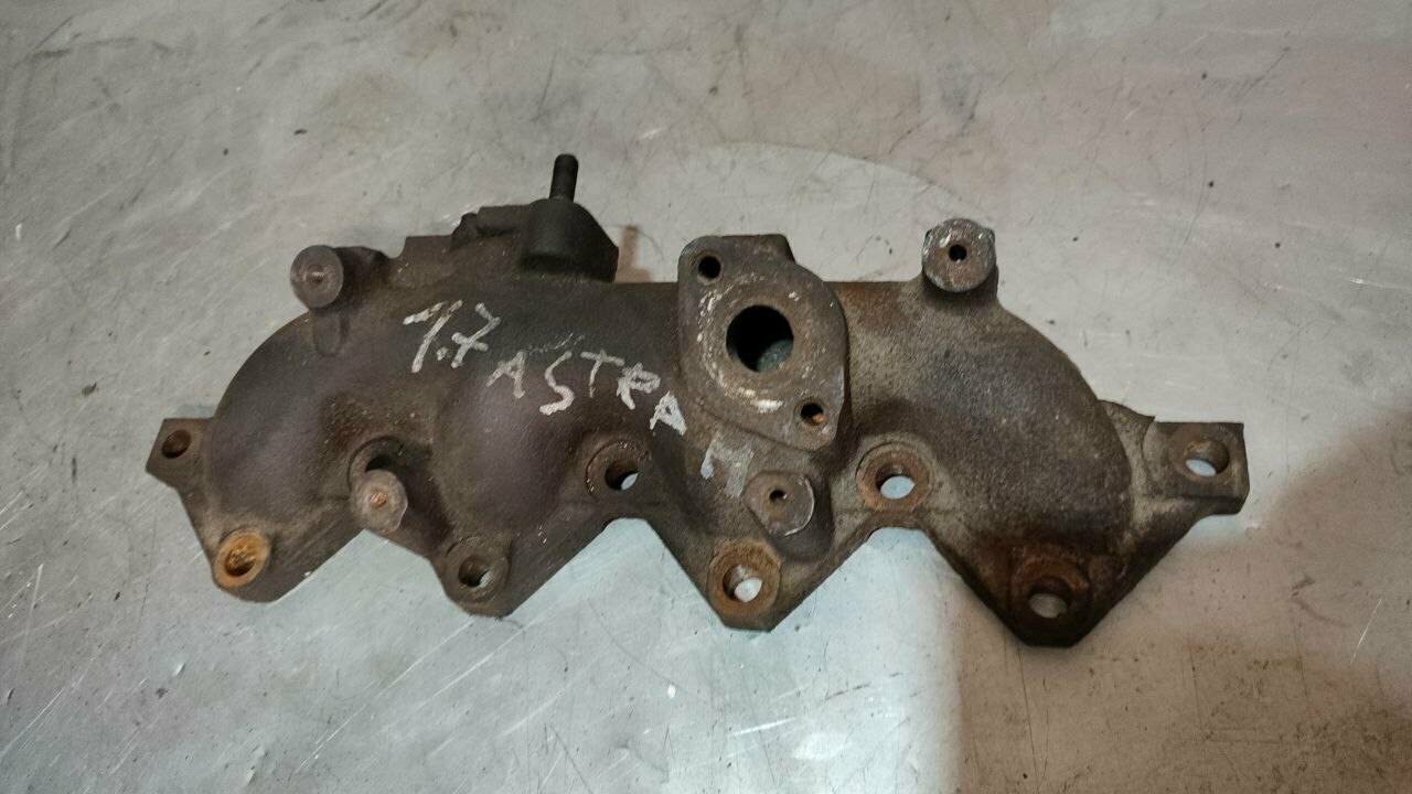 Выпускной коллектор Opel Astra H (2004 - 2007) 97306219