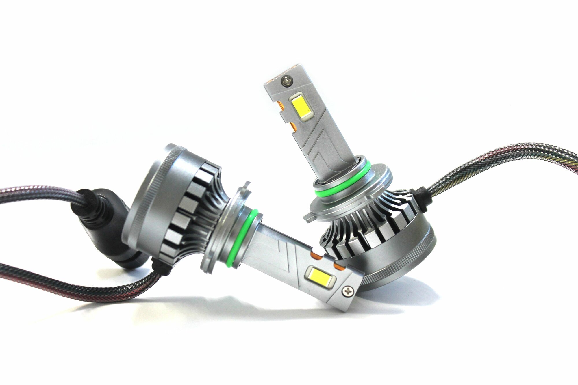 V90-9005 комплект светодиодных ламп RUZOOM V90 9005 9-32V 90W 6000K 9000LM