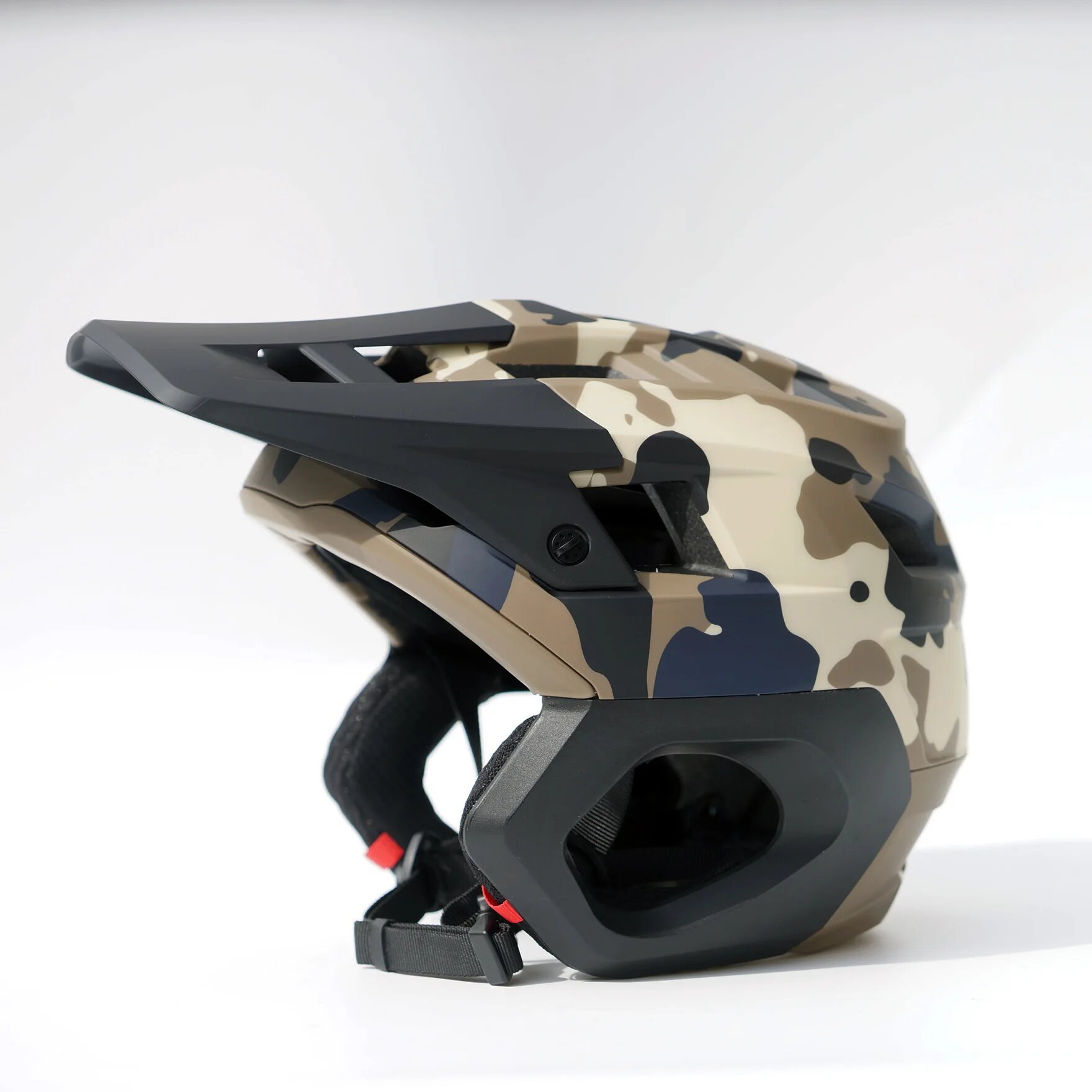 Шлем для велосипеда SCOHIRO SW-MB039, Grey camouflage