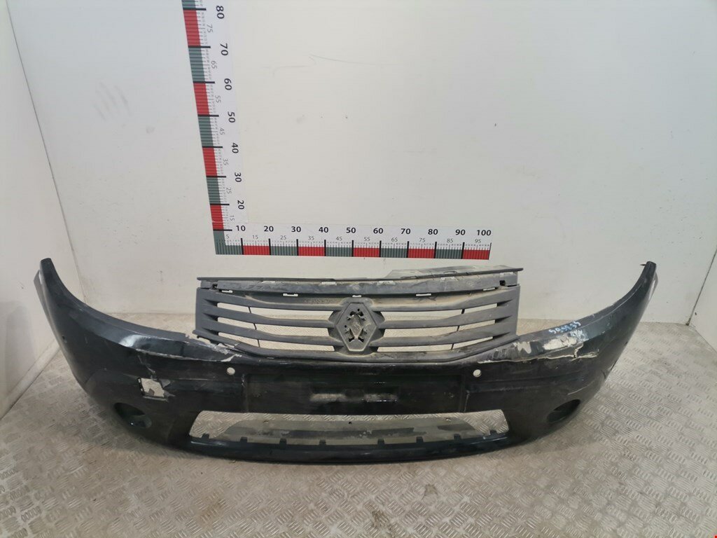 Бампер передний Renault Sandero 1 8200526596 арт. 2207093