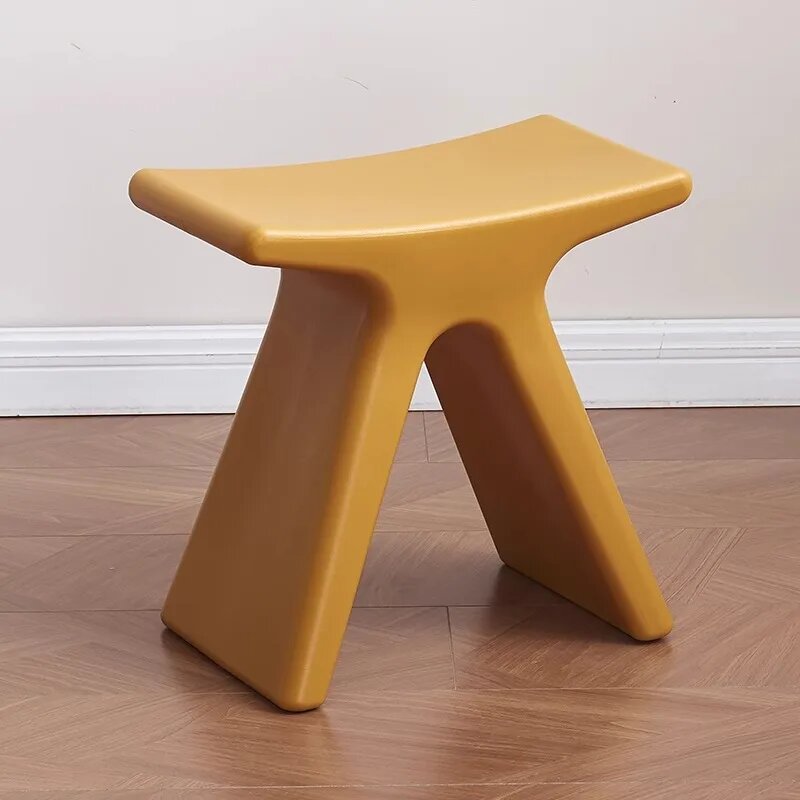 Скандинавский домашний табурет для смены обуви, маленькая скамейка, современный маленький табурет, низкий табурет, стулья для макияжа специальной формы