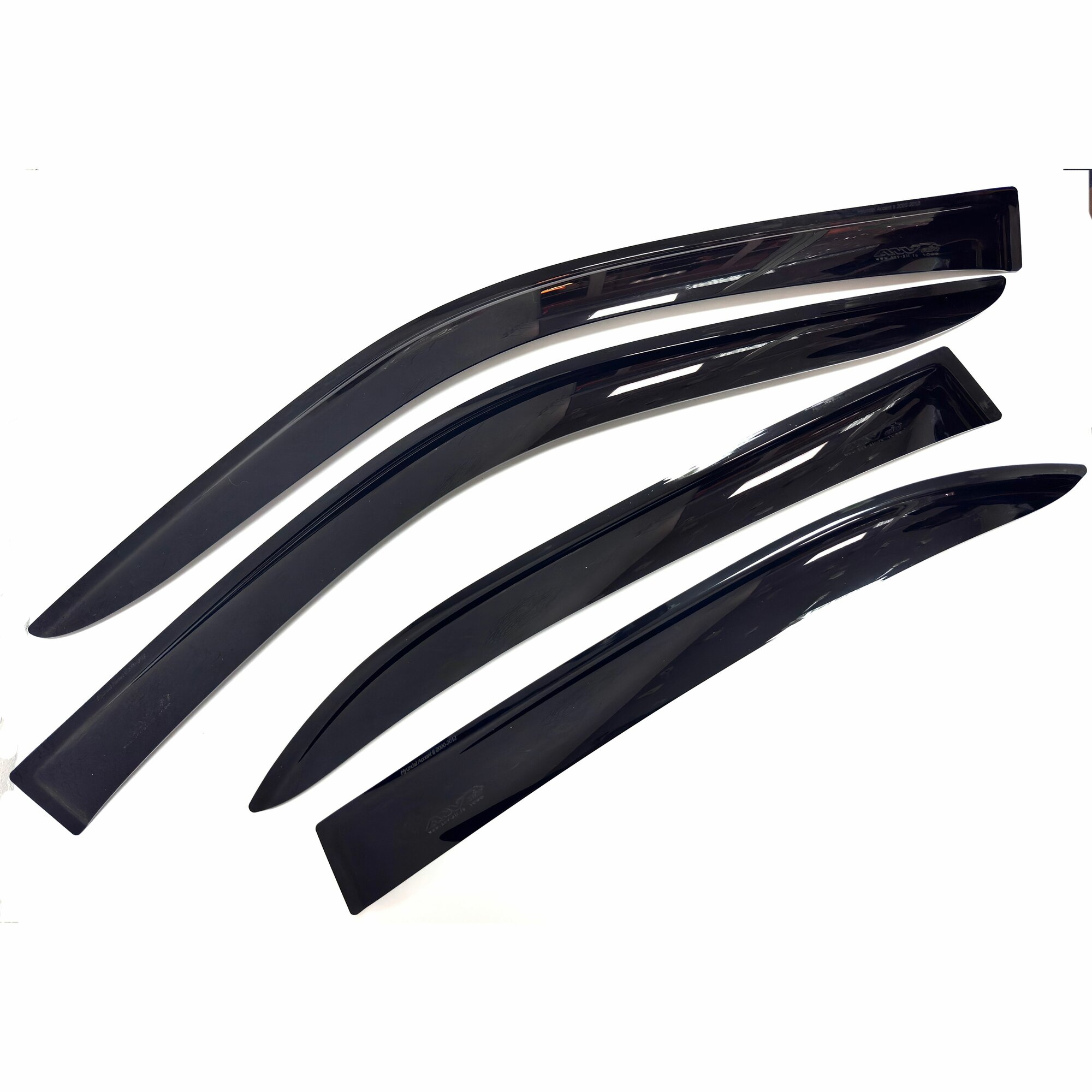 Дефлекторы окон HYUNDAI Accent/ (2000-2012) Корея