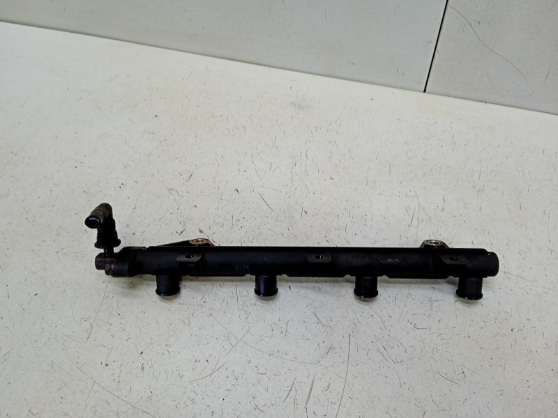 Б/У Киа Спектра, Kia Sephia 2/Shuma 2 2001-2004, Kia Carens 2002-2006, Kia RIO 2000-2005 Рейка топливная (рампа) Kia Spectra ...