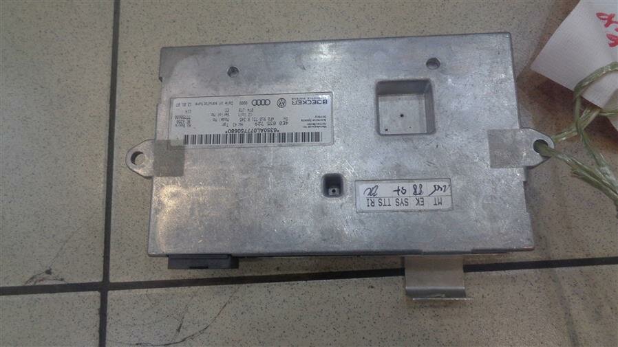 Блок управления от Audi A6 C6 2004-2011