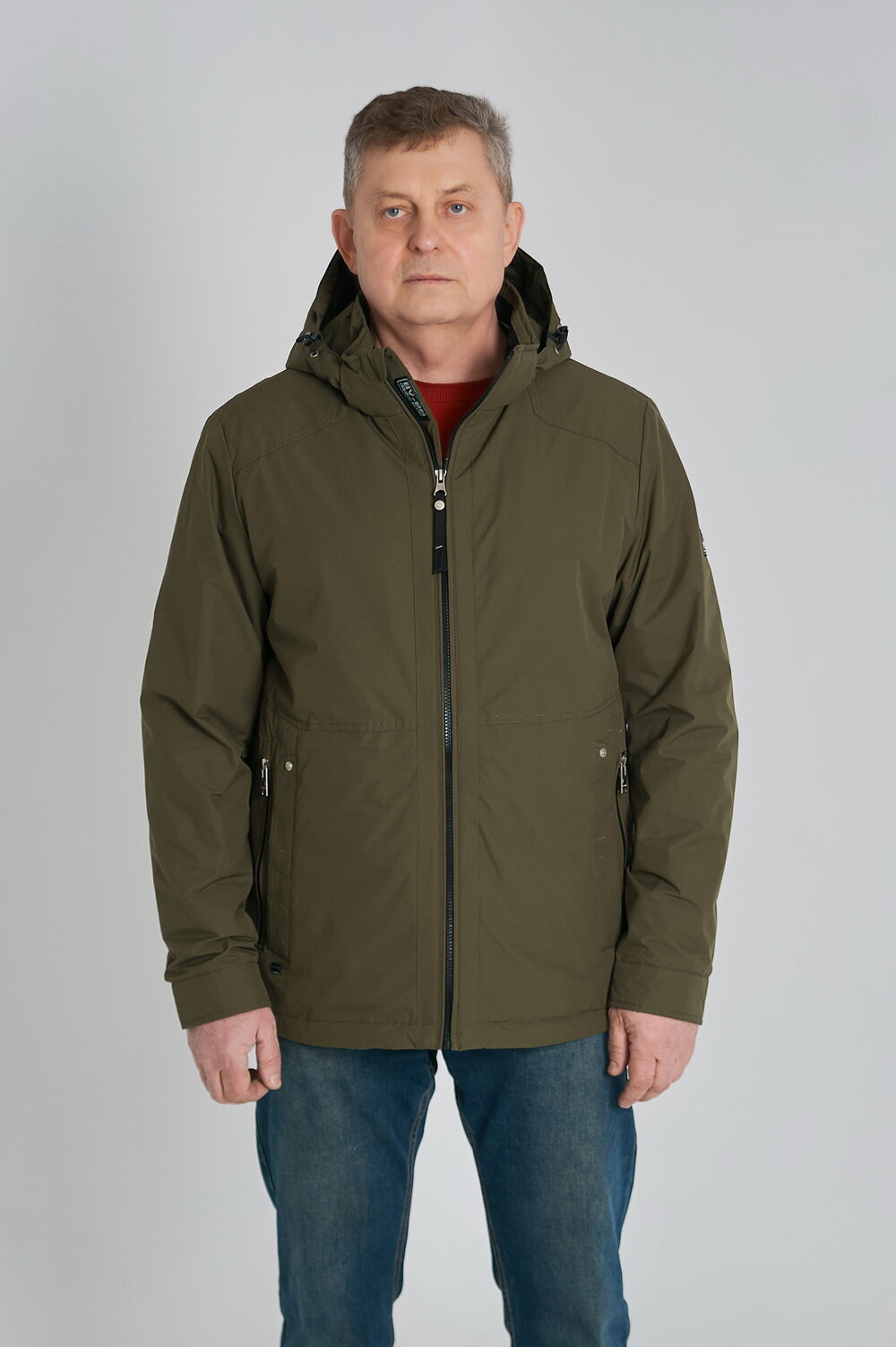 Куртка спортивная