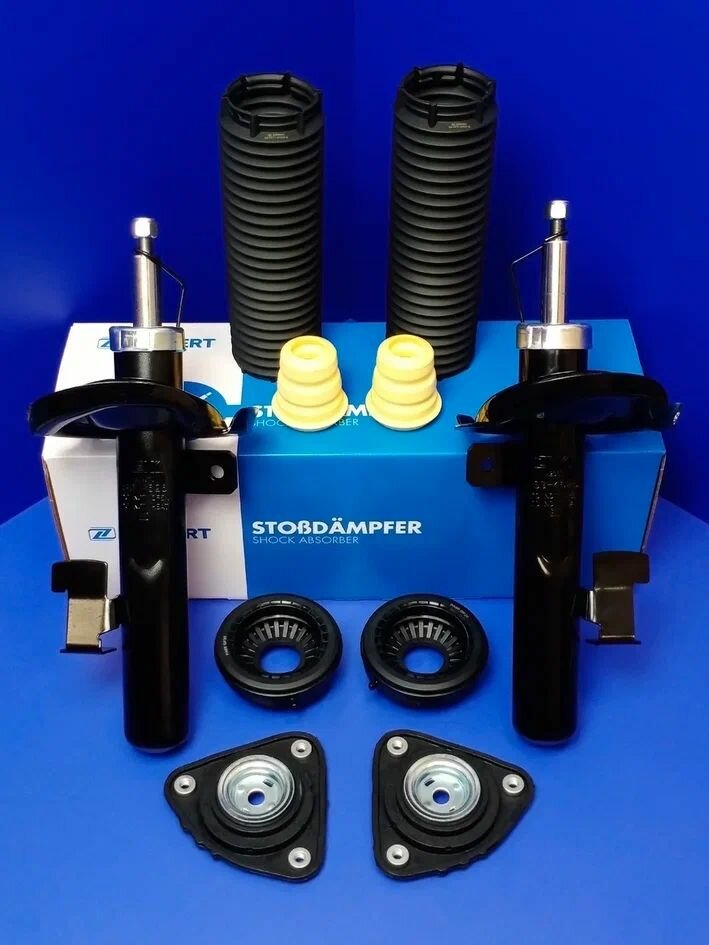 Пара передних амортизаторов с пыльниками, отбойниками, опорами и подшипниками Zekkert Германия на Mazda 3 2003-2012гг. Стойка, амортизатор Мазда 3