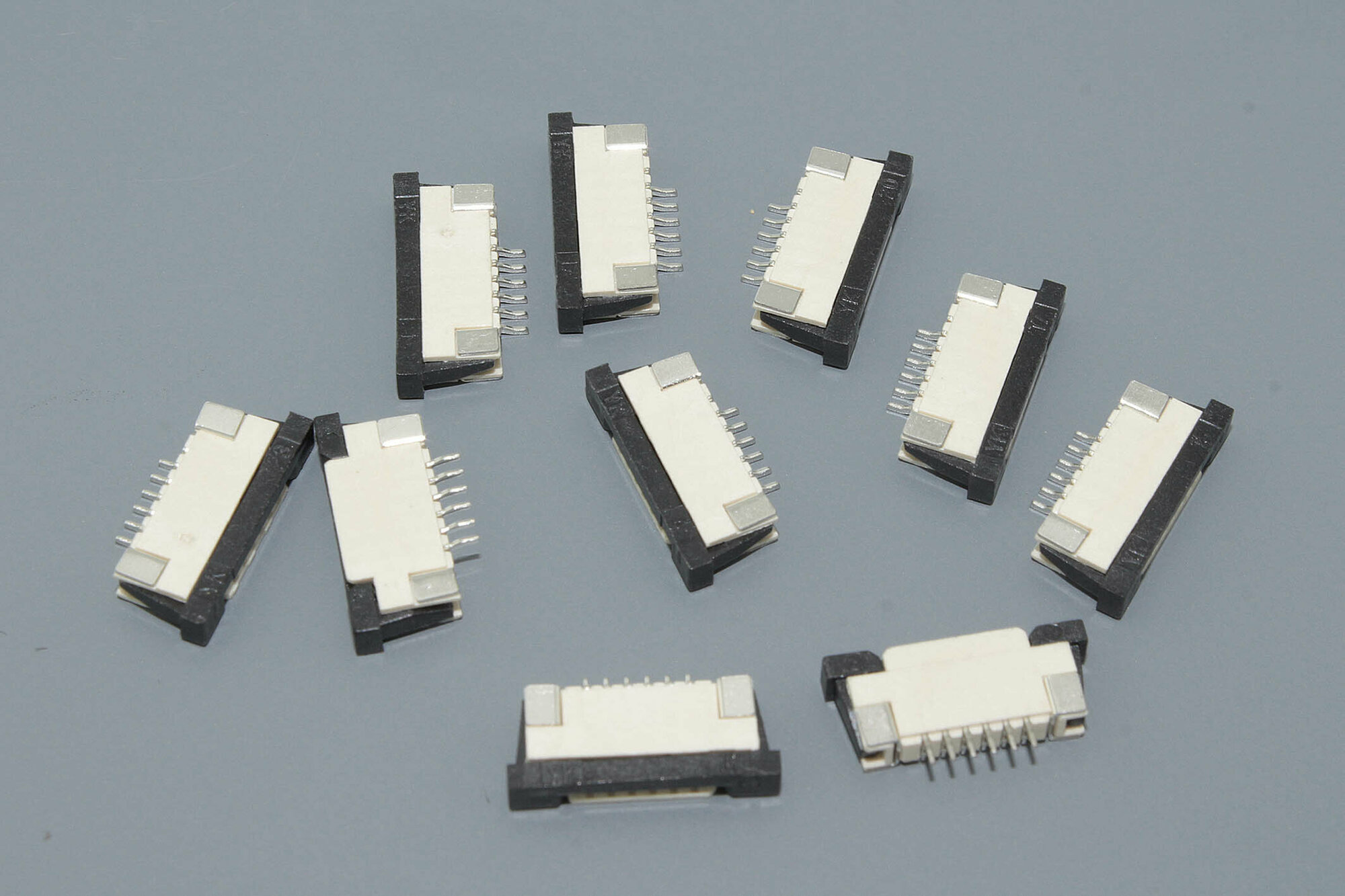 Разъем FPC Flip-Lock 1010-4RLGF 4 pin высота 1мм шаг 1мм 10 шт