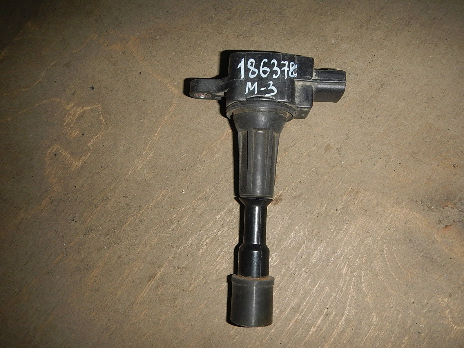 Б/У Катушка зажигания, Mazda (Мазда)-3 (BK) (02-09) MAZDA 3 (BK) (02-09) хорошая 186378 MAZDA арт. AIC4051
