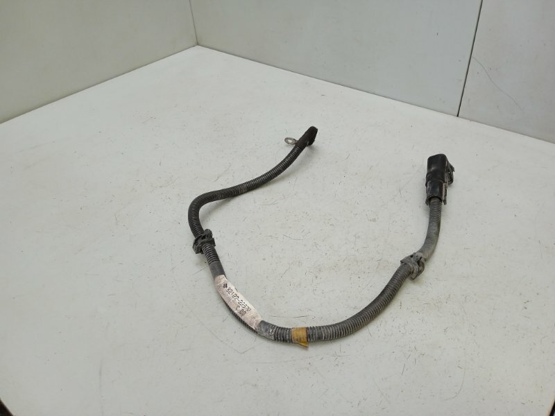 Б/У Тойота Марк X X120 Клемма аккумулятора Toyota Mark X 2007 X120 160599 TOYOTA арт. 8228430010