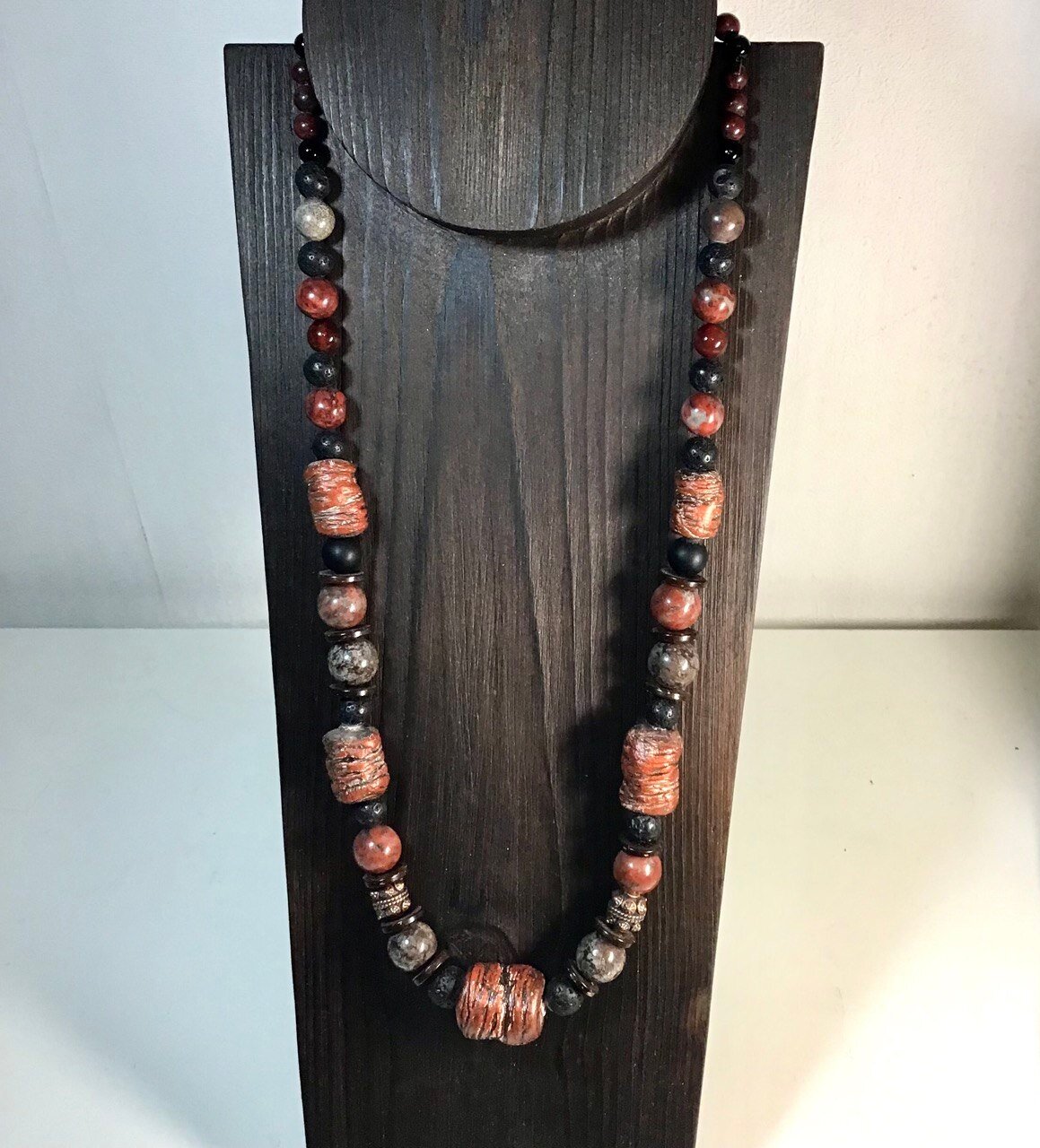 Славянский оберег, бусы, яшма