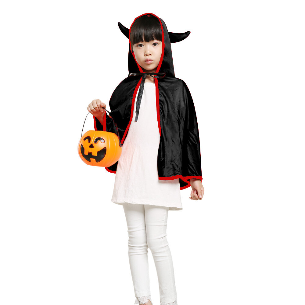 Плащ для Хэллоуина для детей унисекс с капюшоном в форме бычьих рогов для косплея и ролевых игр, костюм для мальчиков и девочек, черный, длина 80 см, для роста детей 90-140 см, материал полиэстер, 1 шт.