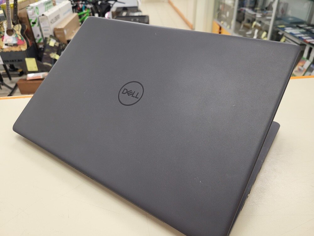 Ноутбук DELL; Core i3-1005G1, Intel UHD Graphics, 4 Гб, 256 Гб, Нет, б/у, уценка