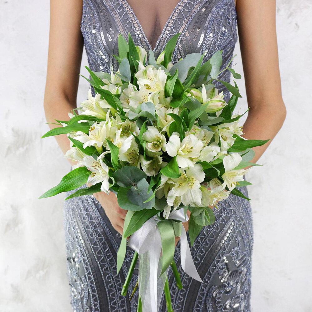 Букет Маркет "Букет Маркет", альстромерия и эвкалипт микс, 40см, белый и зеленый