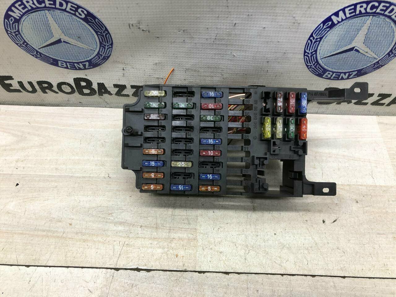 Блок предохранителей Mercedes W208 A2085450040