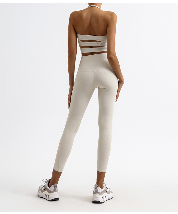 Костюм спортивный