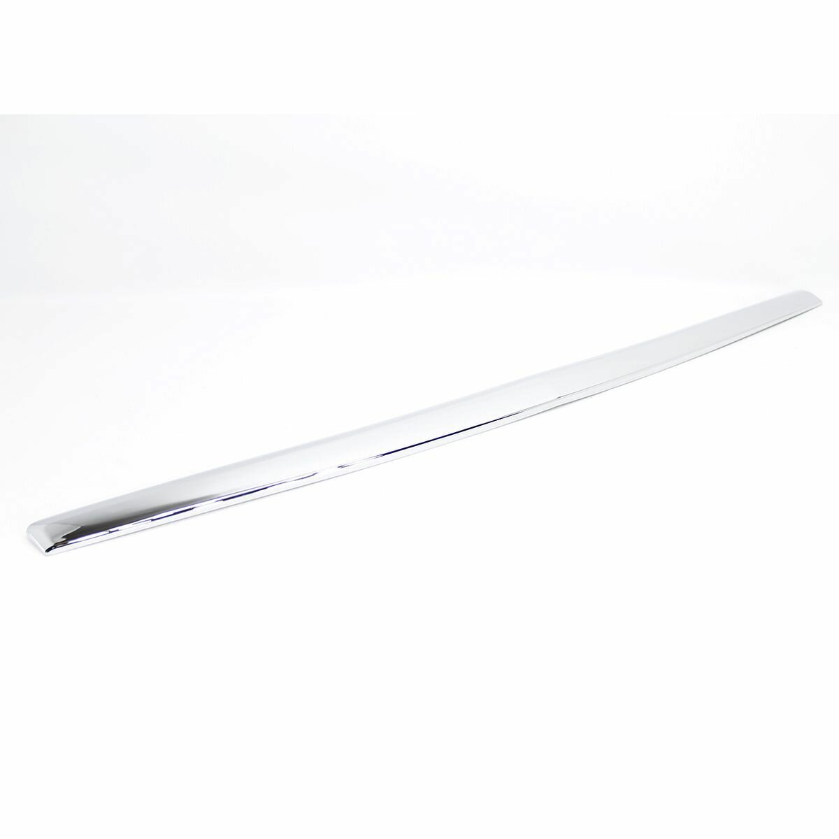 Молдинг капота / сабля Лада Приора / ВАЗ 2170, 2171, 2172 (хром)