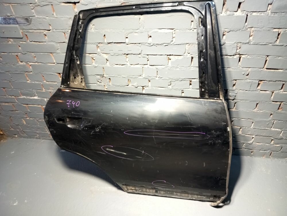 Porsche Cayenne Дверь задняя правая 7P0833056