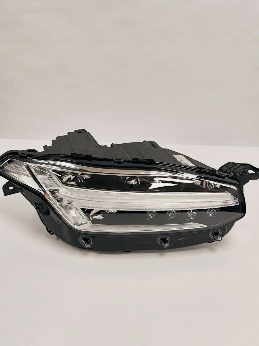 Фара правая LED (Под один Блок)