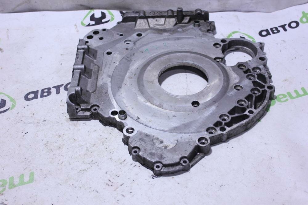 Крышка коленвала AUDI A6 C6 2004-20 06E103173