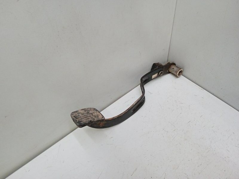 Б/У Хендай Акцент Педаль сцепления Hyundai Accent 2001 179393 Hyundai-KIA арт. 3280525110