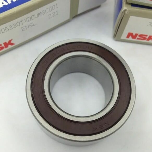 Подшипник 30BD5220 T12DDU (30x52x20) NSK