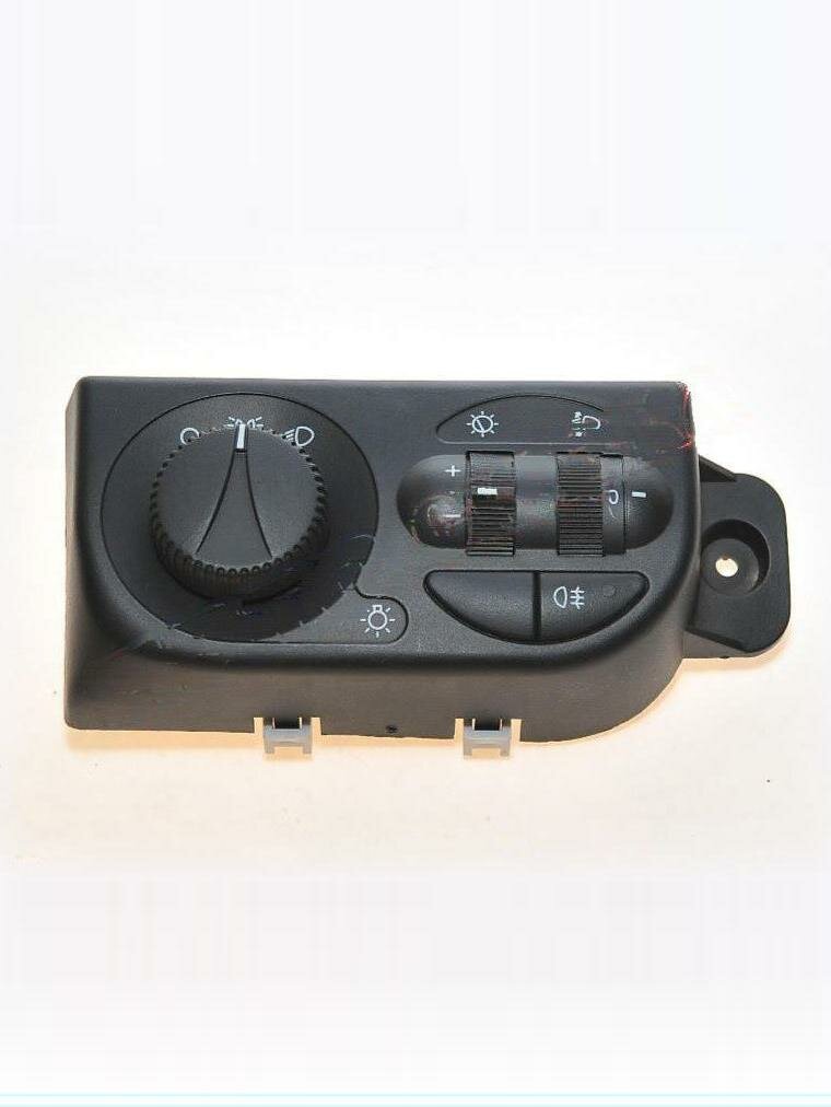 Блок управления светотехникой ВАЗ 2170, Приора, 2171, 2172, Норма, 21700-3709820-00